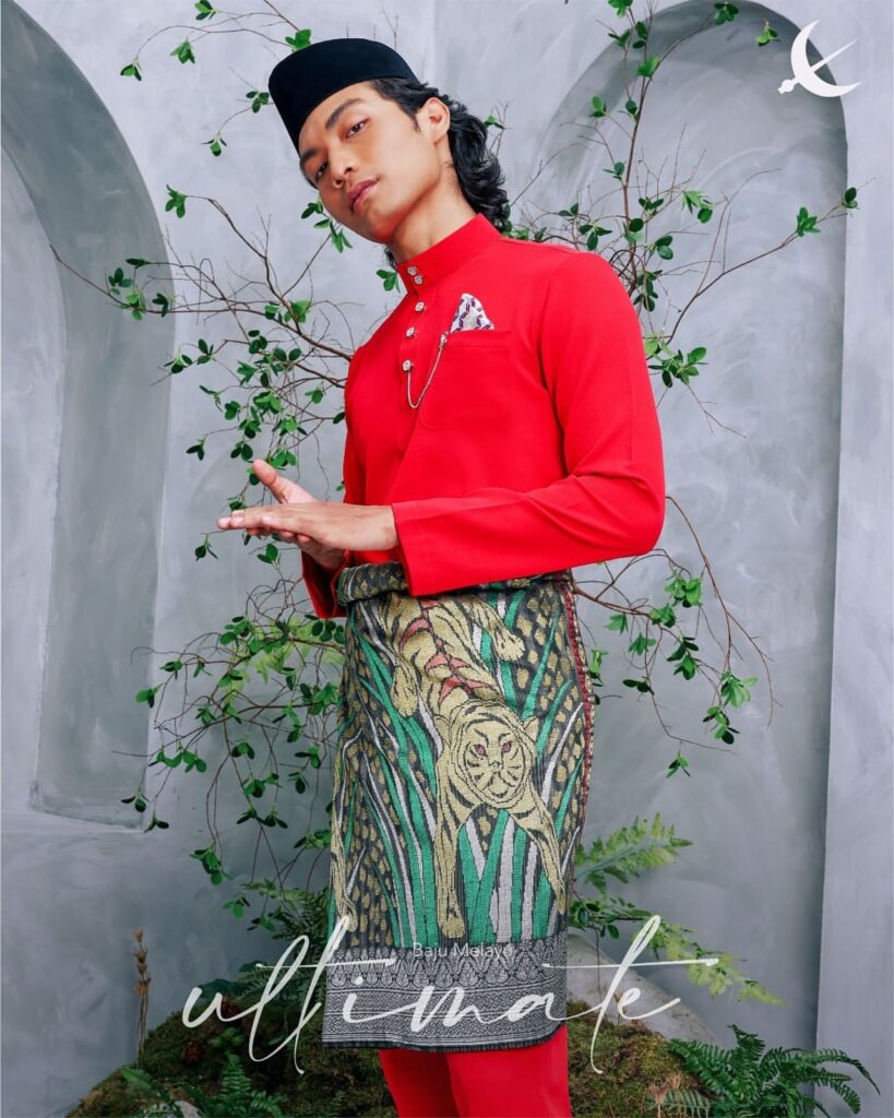Baju Melayu Ultimate (Ruby Red) – ELRAH EXCLUSIVE